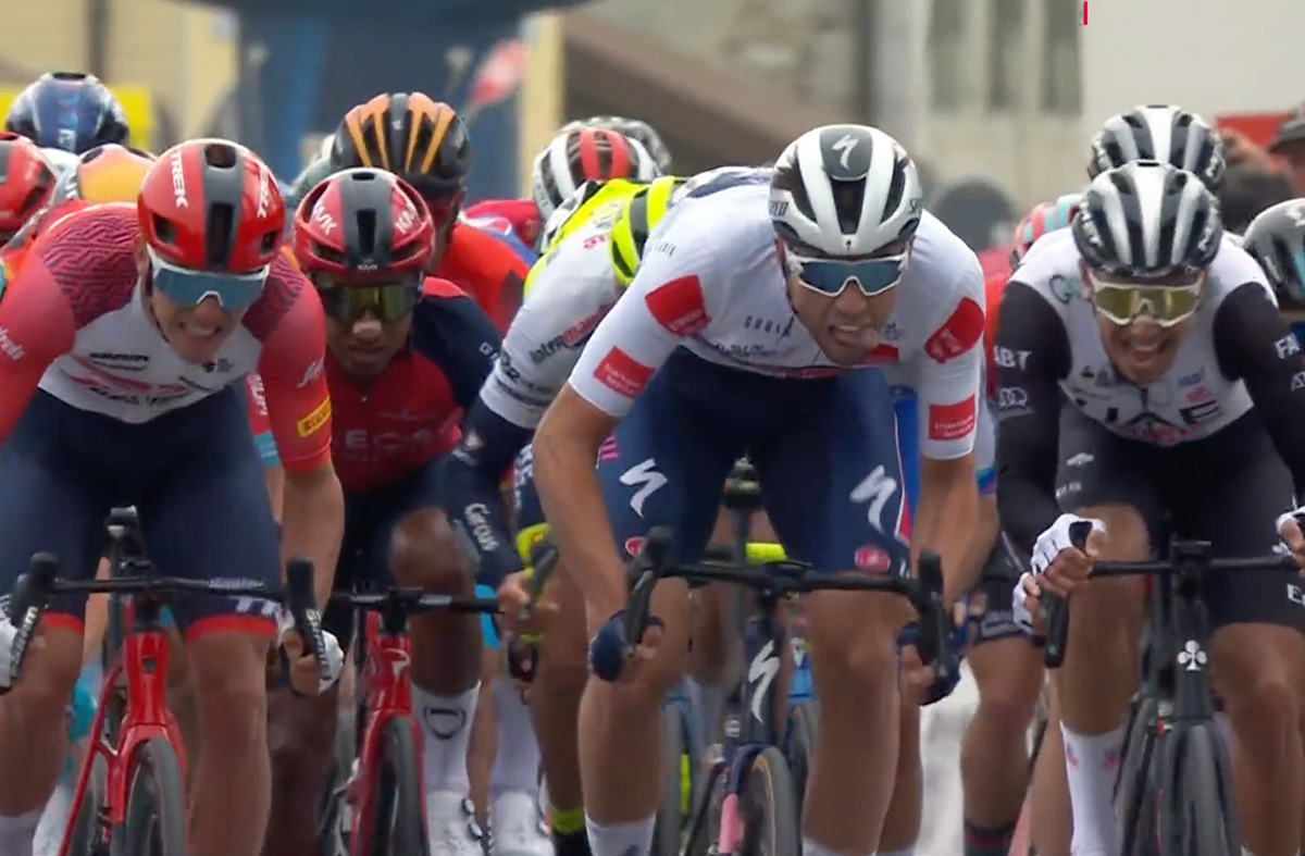 Colpo doppio di Ethan Vernon al Romandia. Quinto Jacopo Mosca - BICITV